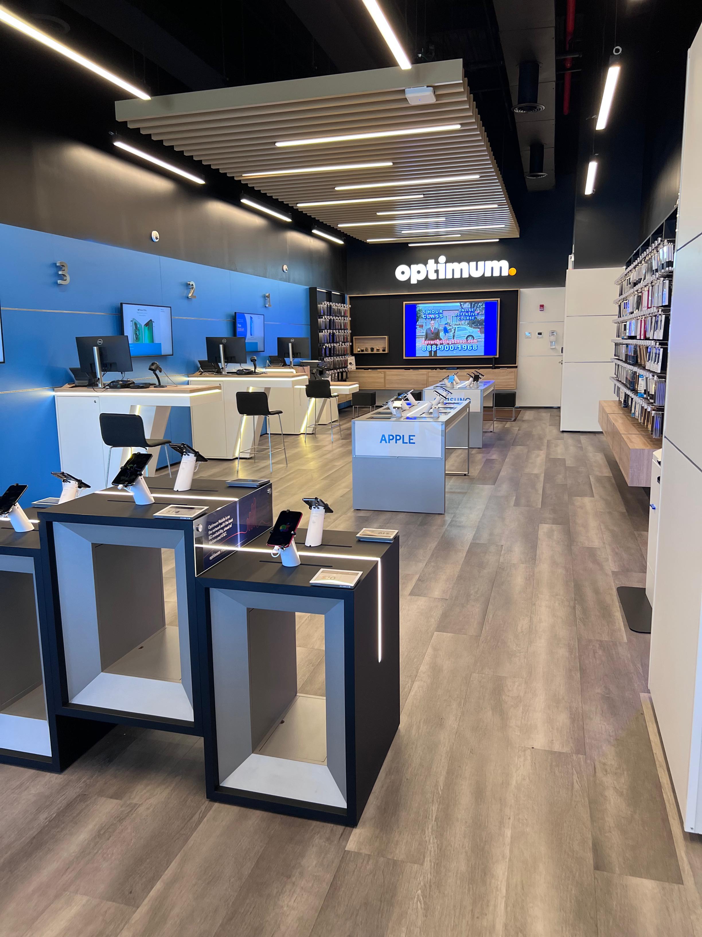 Optimum, 925 Hunts Point Avenue, Bronx, NY, Television Service ...