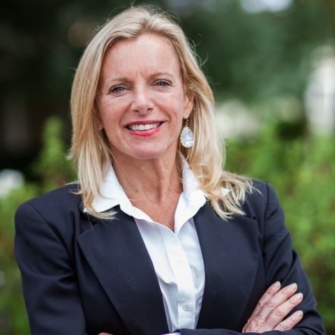 Lisa Miller - Financial Advisor in Rancho Santa Fe, CA 92067 | Merrill