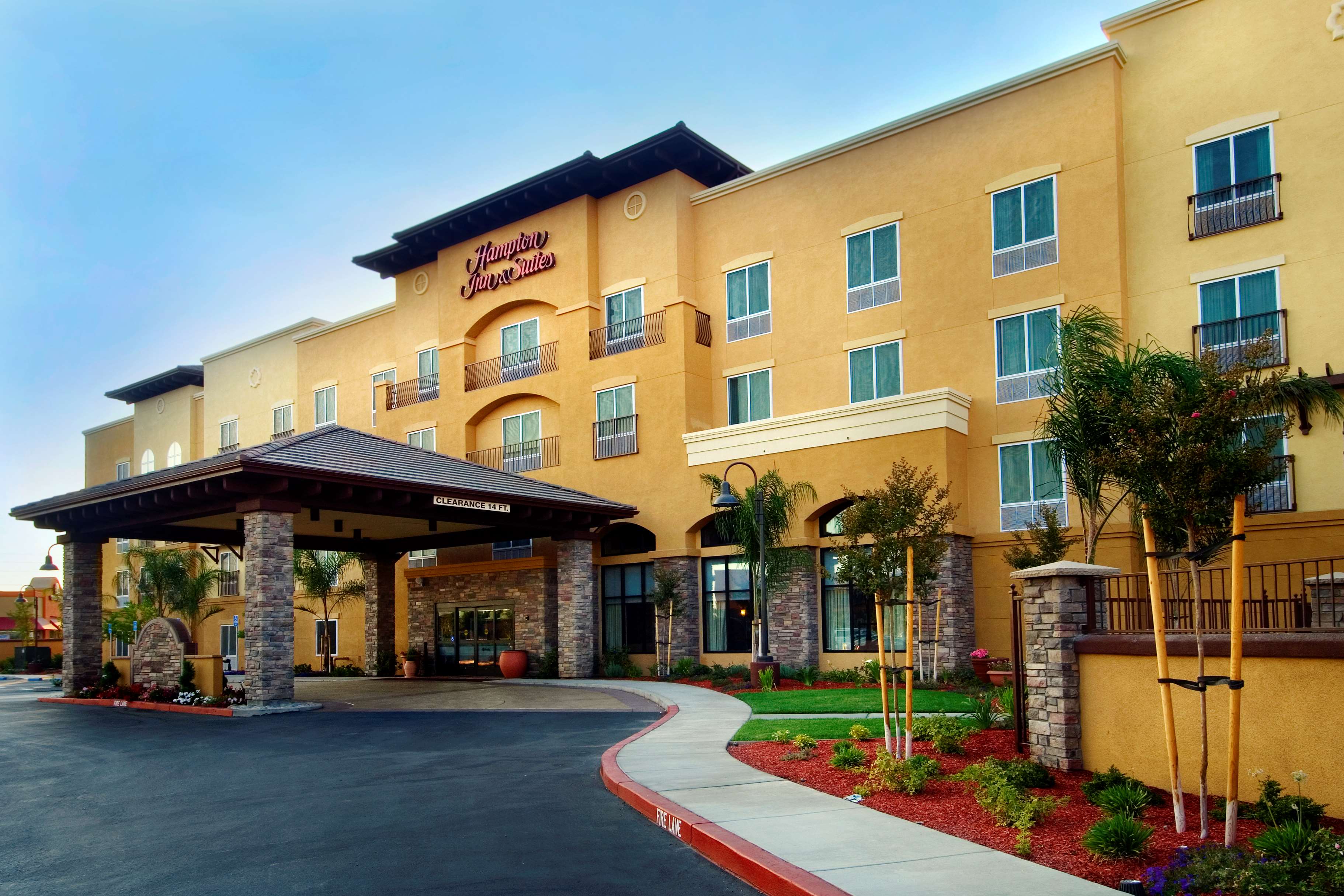 Hampton Inn & Suites Lodi, 1337 S Beckman Rd, Lodi, CA, Accommodations ...