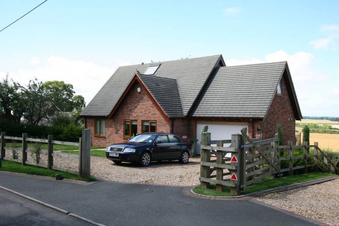 SB design - Telford, West Midlands TF3 4TJ - 01952 972815 | ShowMeLocal.com