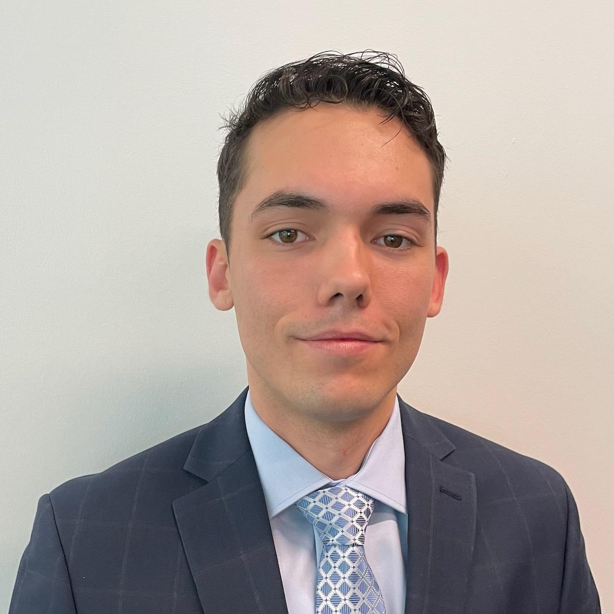 Austin McCarthy - Financial Advisor in Naples, FL 34108 | Merrill