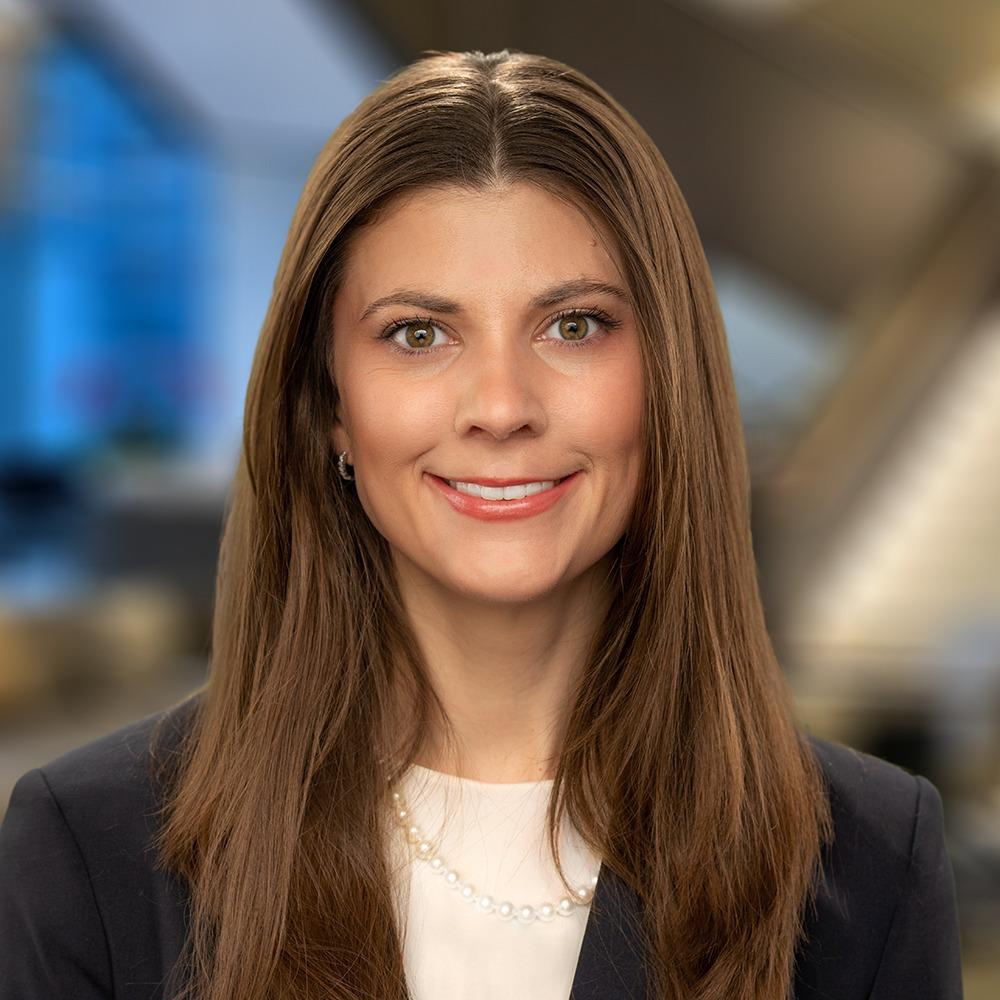 Molly Hartrich - Financial Advisor in Chicago, IL 60606 | Merrill