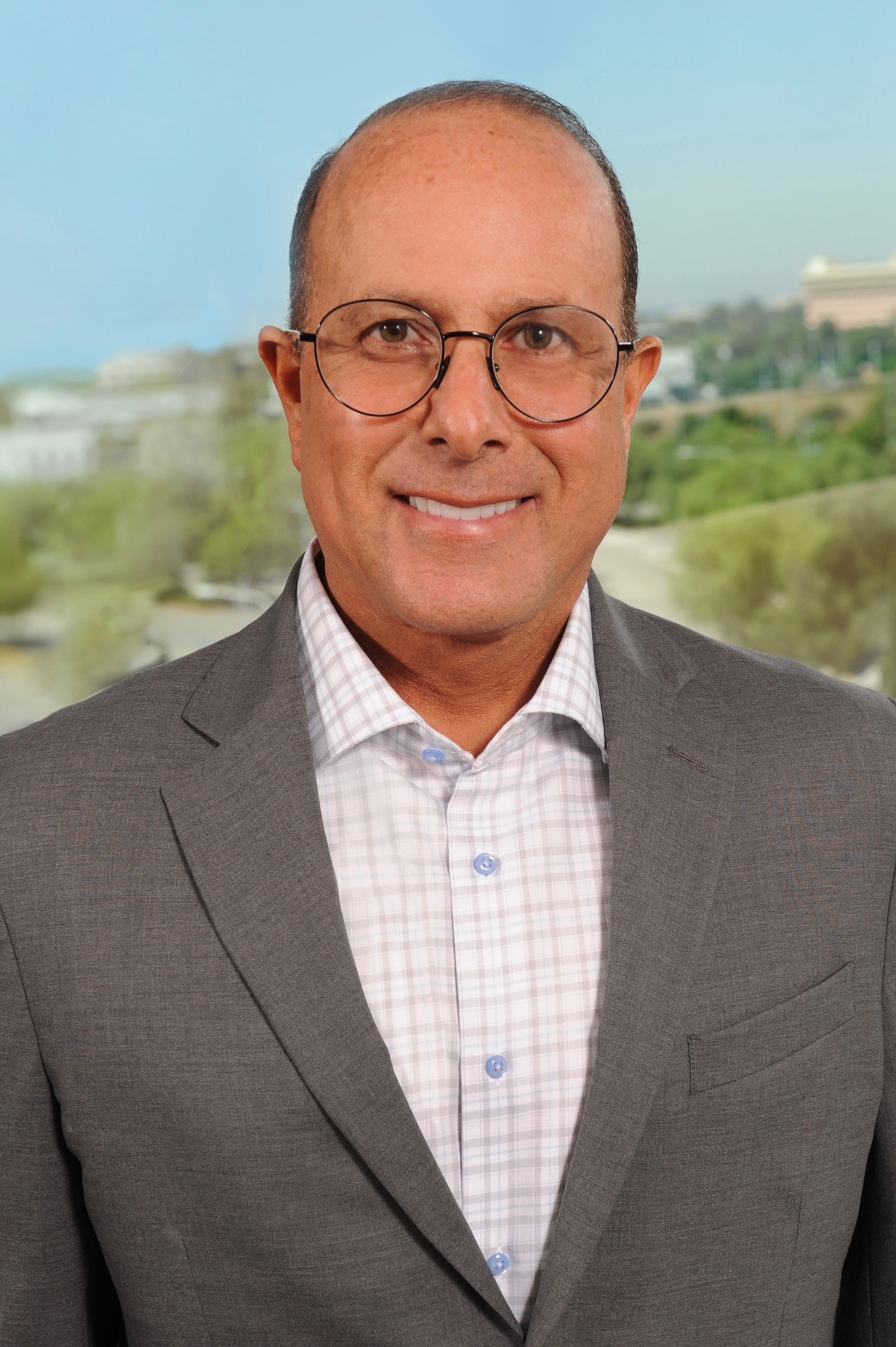 Rick Yzaguirre - Financial Advisor in Ontario, CA 91764 | Merrill