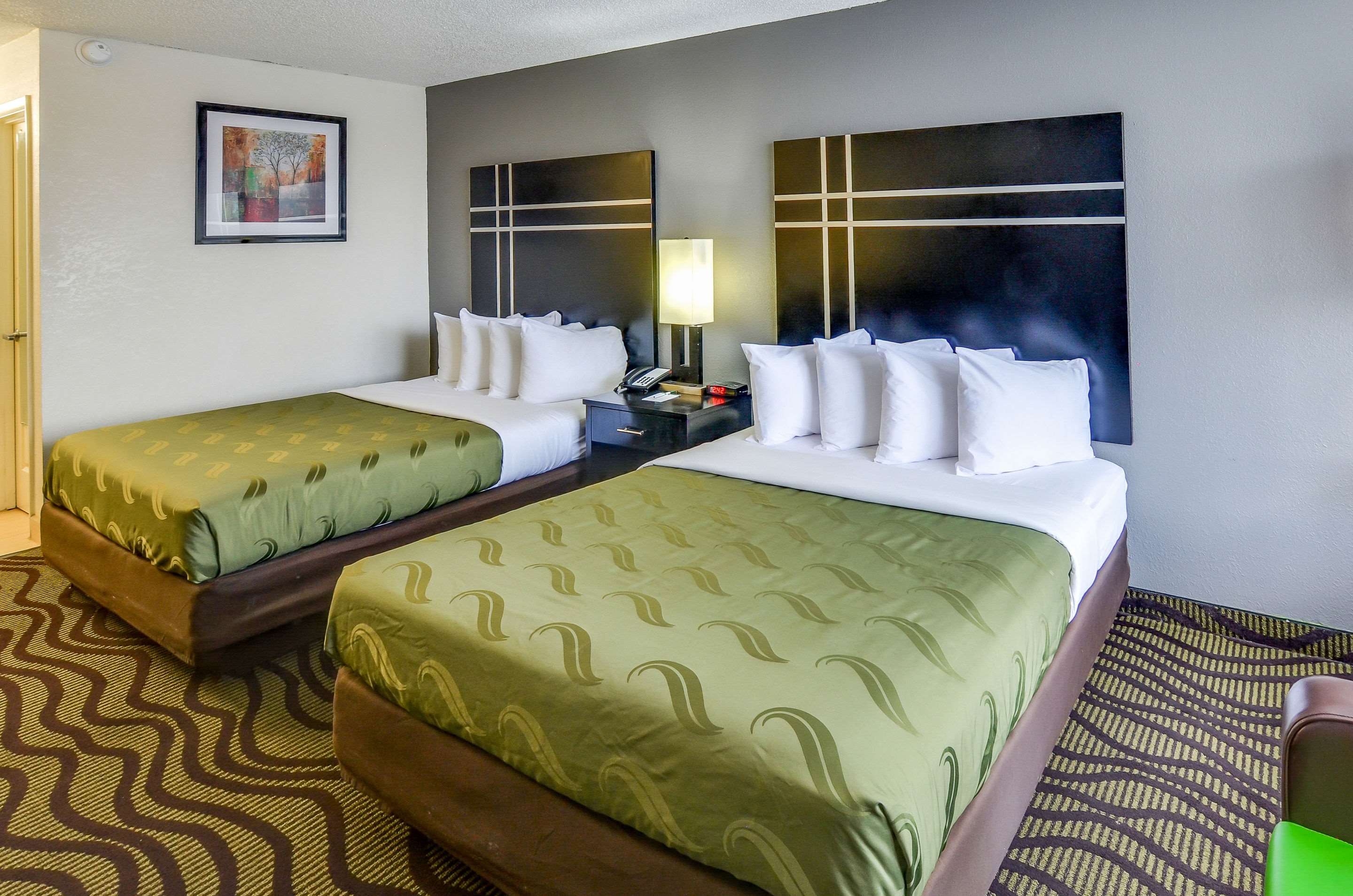 Quality Inn & Suites Hardeeville - Savannah North - Hardeeville, SC ...