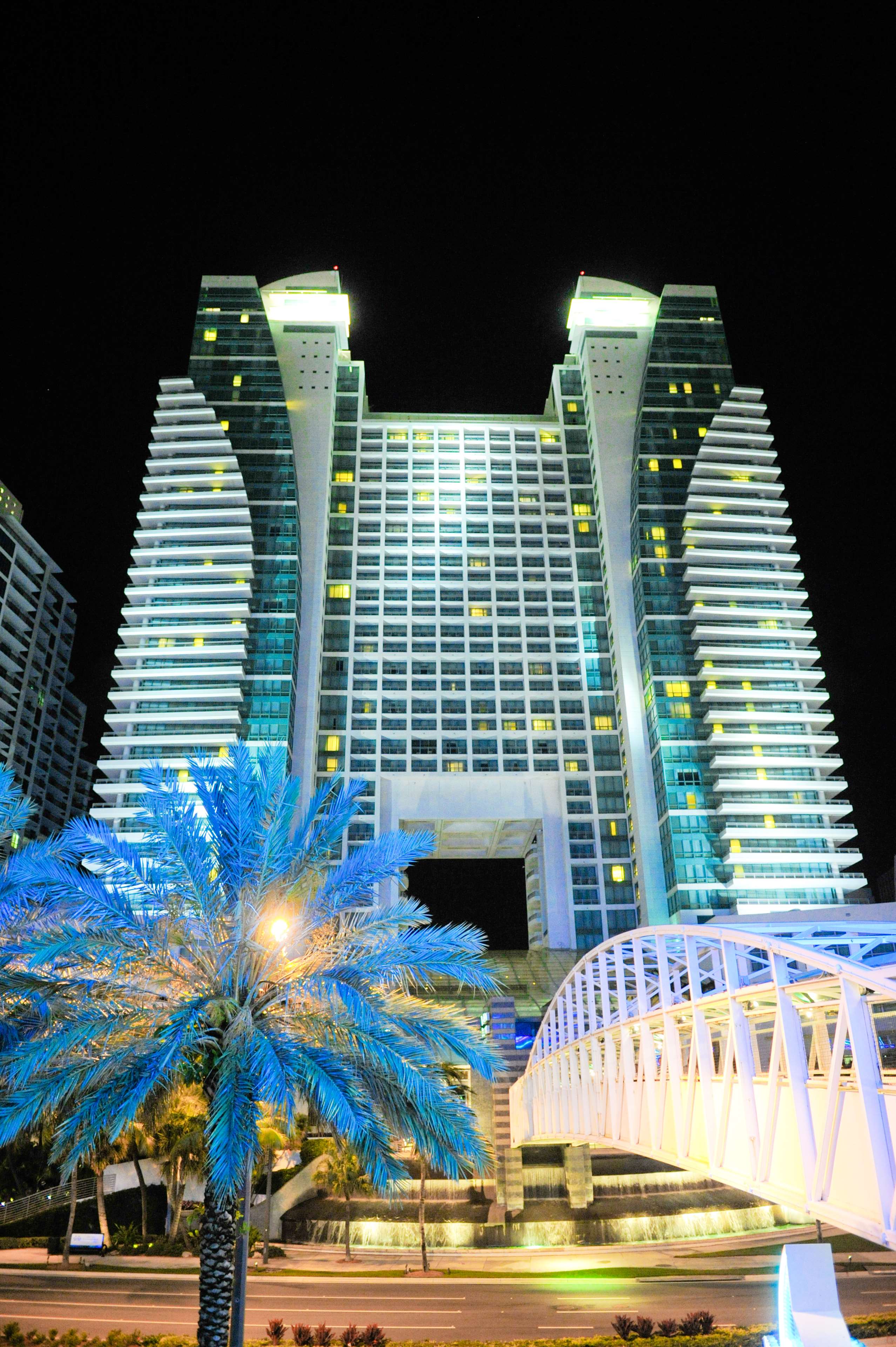 Diplomat Beach Resort Hollywood, Curio Collection by Hilton - Hollywood ...