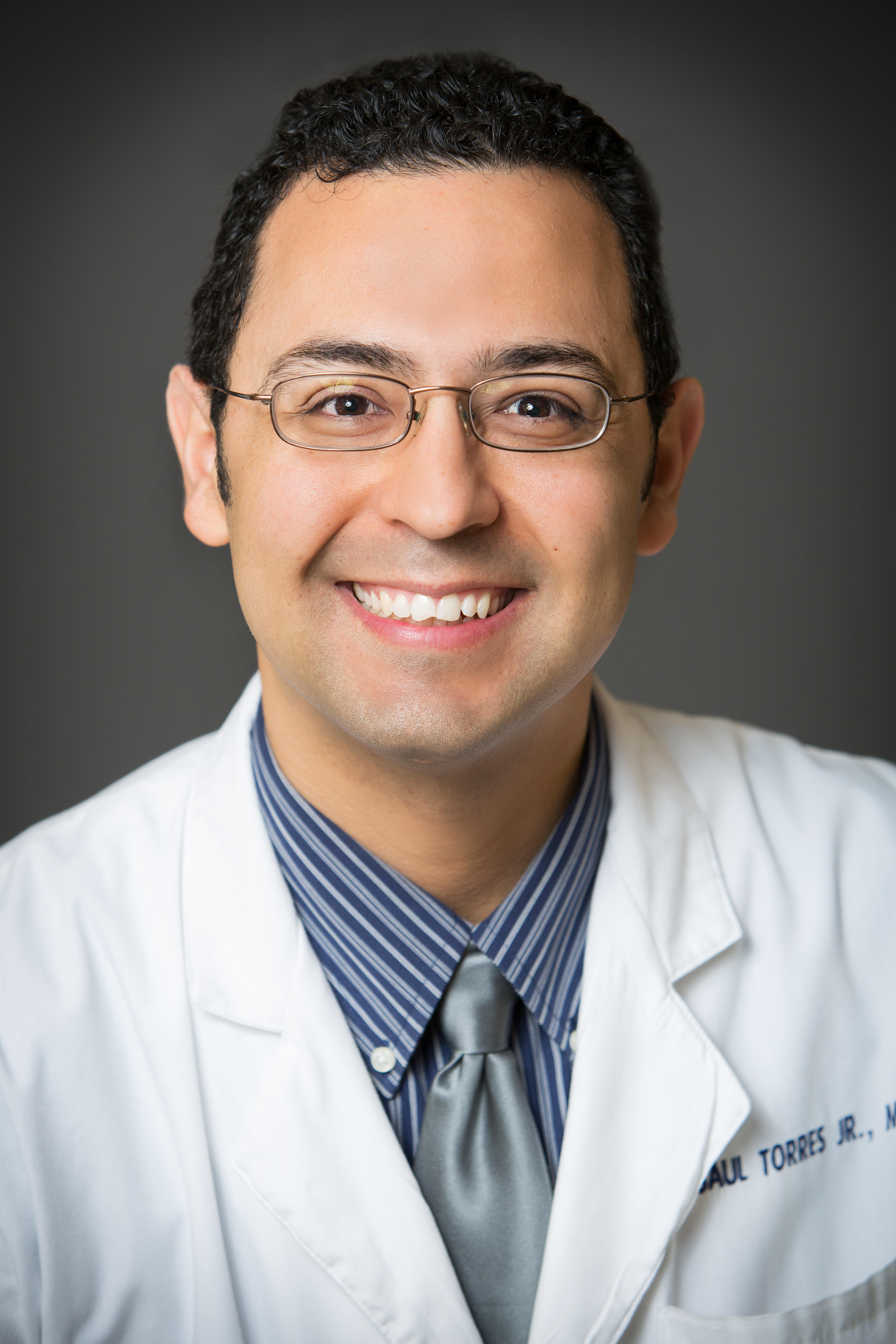 Dr. Saul Torres, MD | Pearland, TX | Family Medicine