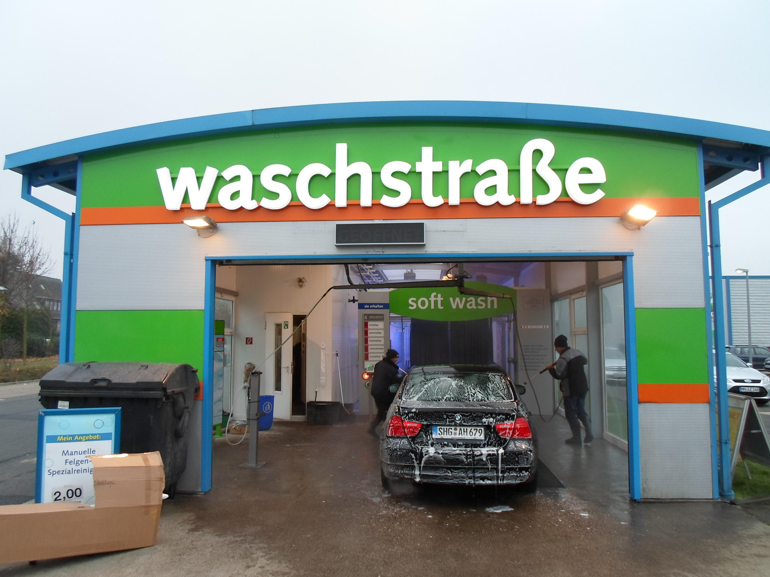 IMO Car Wash - Öffnungszeiten IMO Car Wash Am Helweg