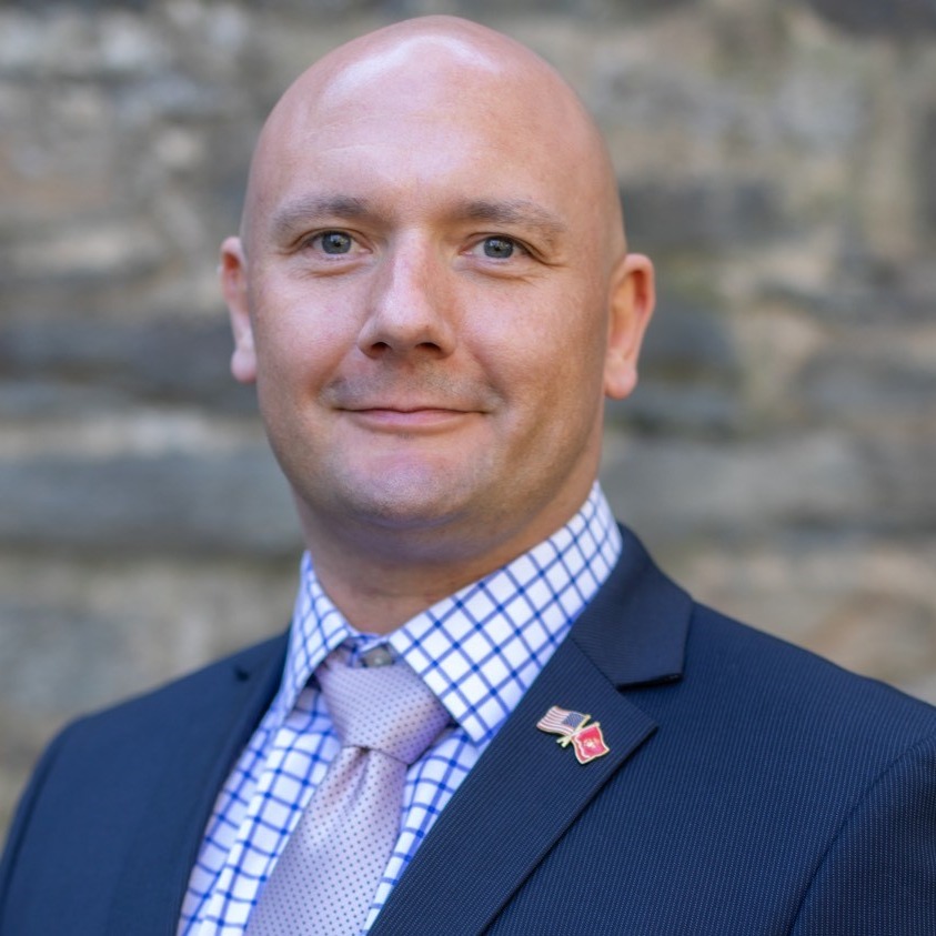 Dustin Smith - Financial Advisor in Gainesville, FL 32606 | Merrill