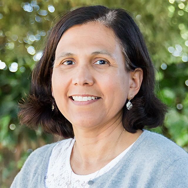 Dr. Lydia Tinajero-Deck, MD | Oakland, CA | Internist/pediatrician