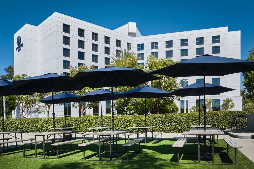 DoubleTree by Hilton Hotel Irvine - Spectrum - Hotel - Irvine, CA 92618