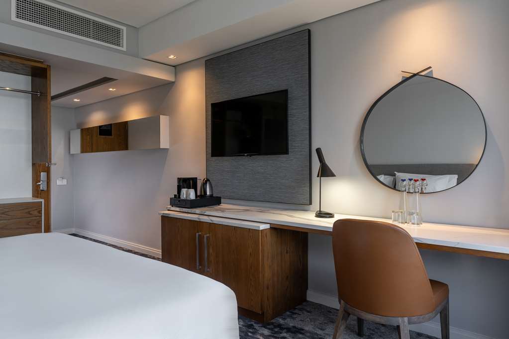 Radisson Hotel Cape Town Foreshore, Cape Town, ZA | Company Information