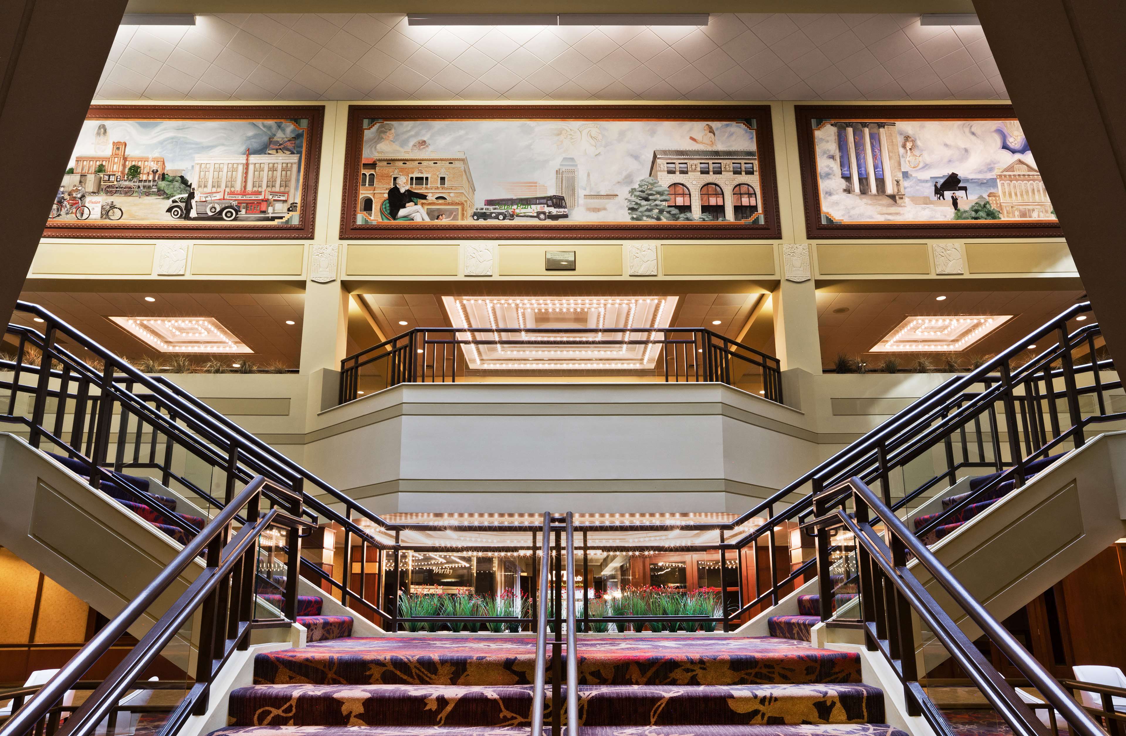 SHERATON SPRINGFIELD MONARCH PLACE HOTEL