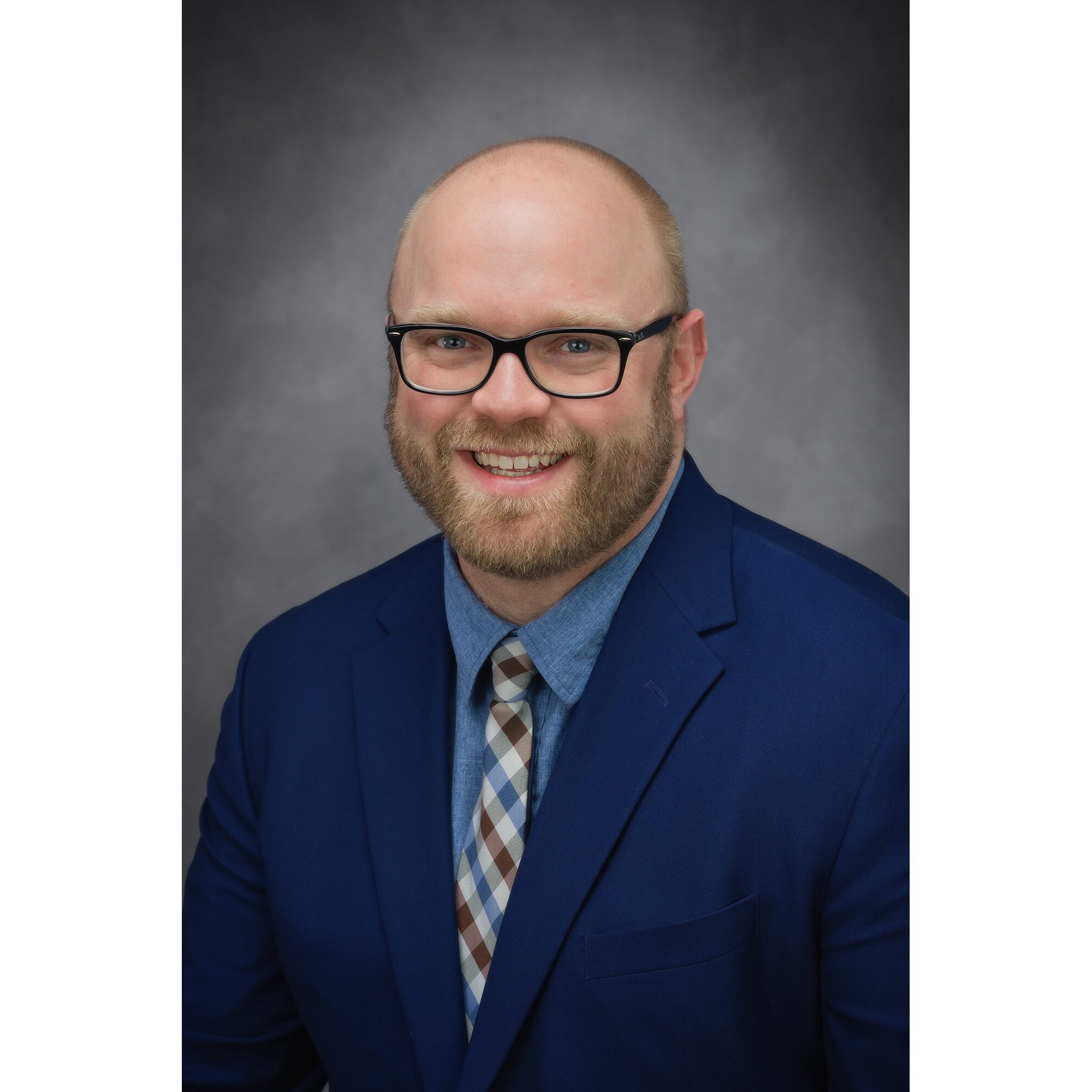 Dr. Alex K. Gilde, MD, Orthopedic Surgery | St. Johns, MI | WebMD