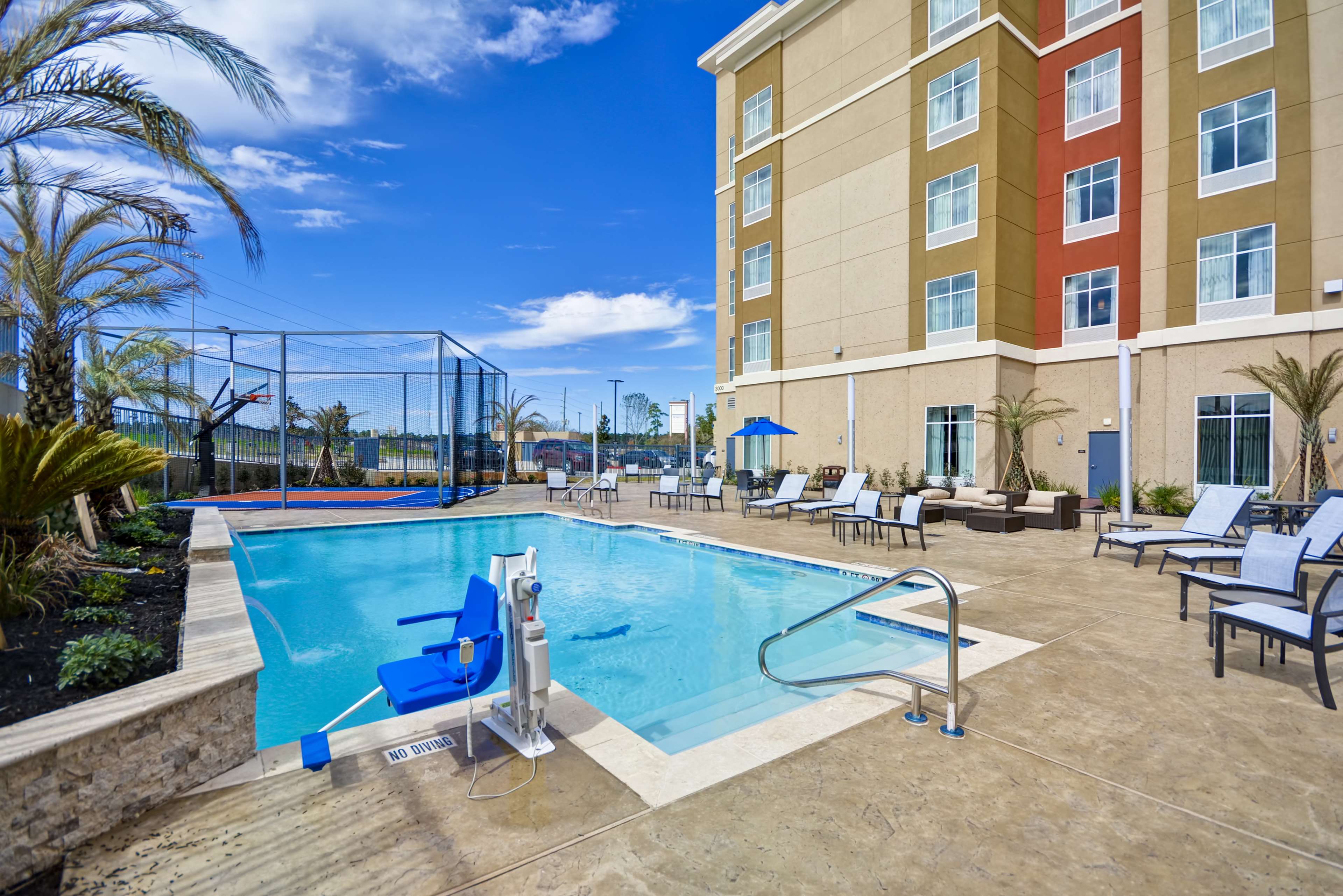 Homewood Suites by Hilton Conroe, 3000 Interstate 45 North, Conroe, TX ...