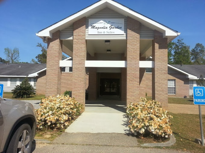 Magnolia Garden Inn & Suites in Bogalusa, LA 70427 - (985) 7...