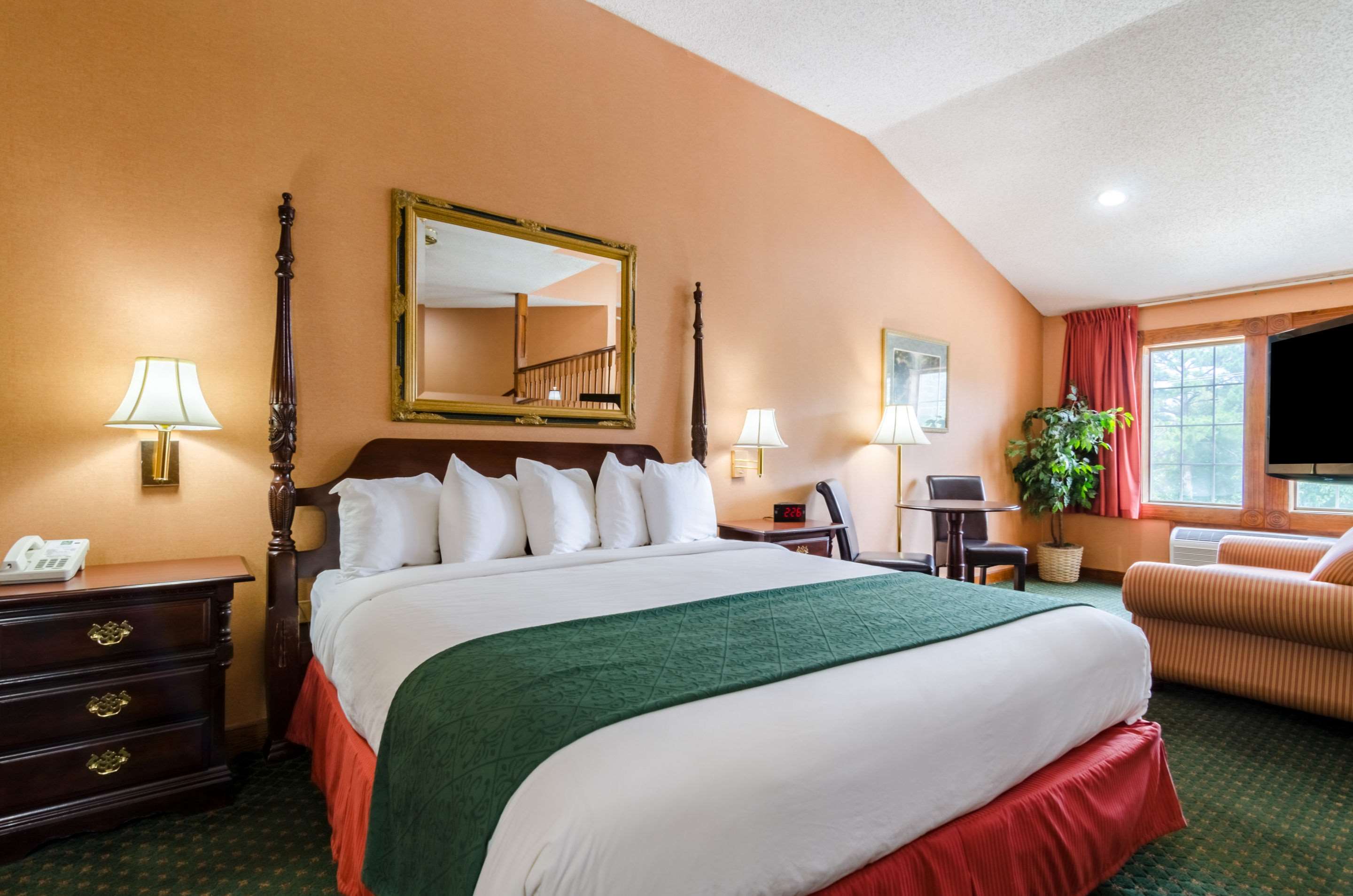 Quality Inn - Eureka Springs, AR - Business Profile