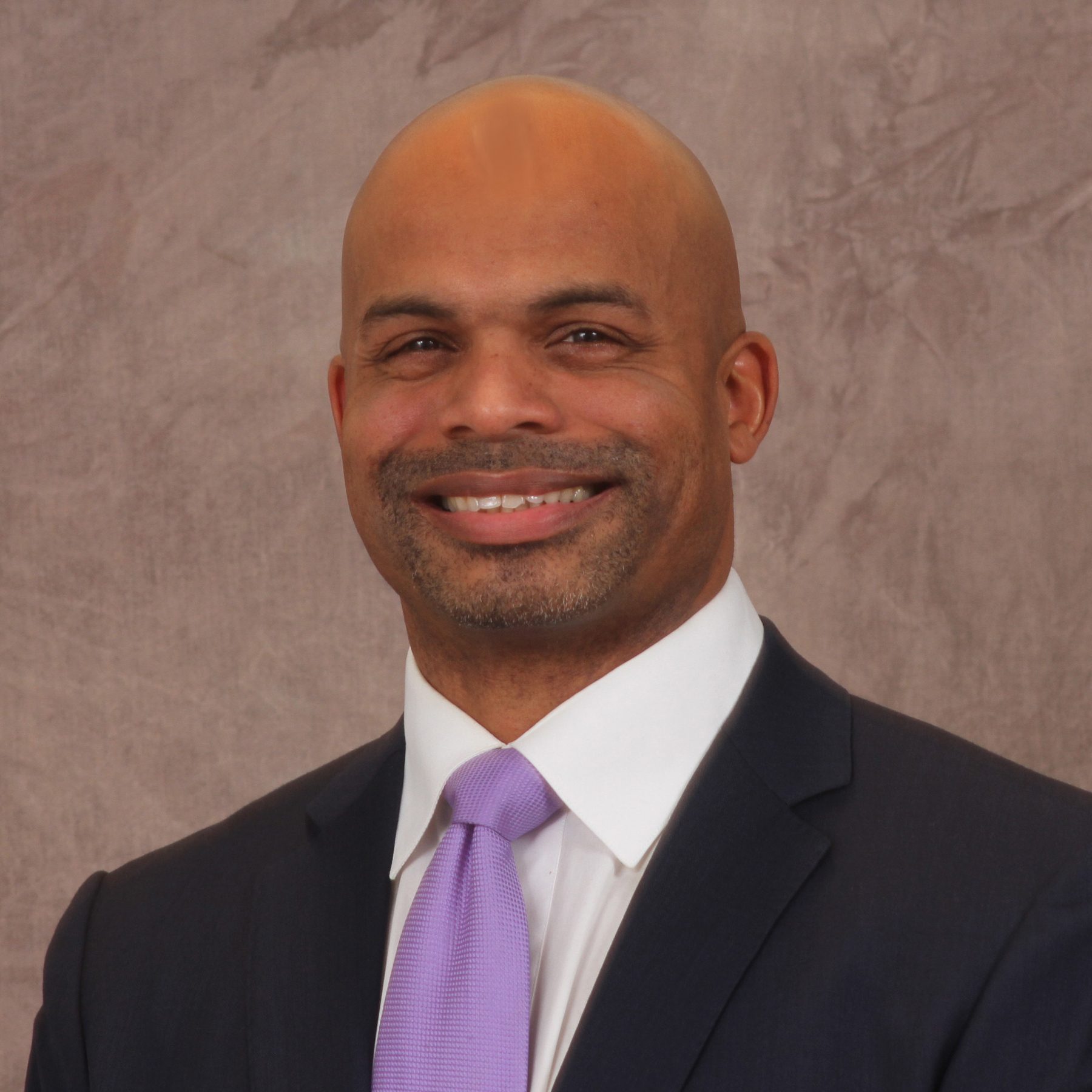 Roderick Jones - Financial Advisor in Melville, NY 11747 | Merrill