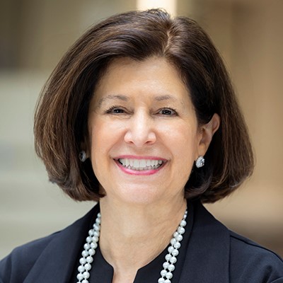Lisa La Vecchia - Financial Advisor in Florham Park, NJ 07932 | Merrill