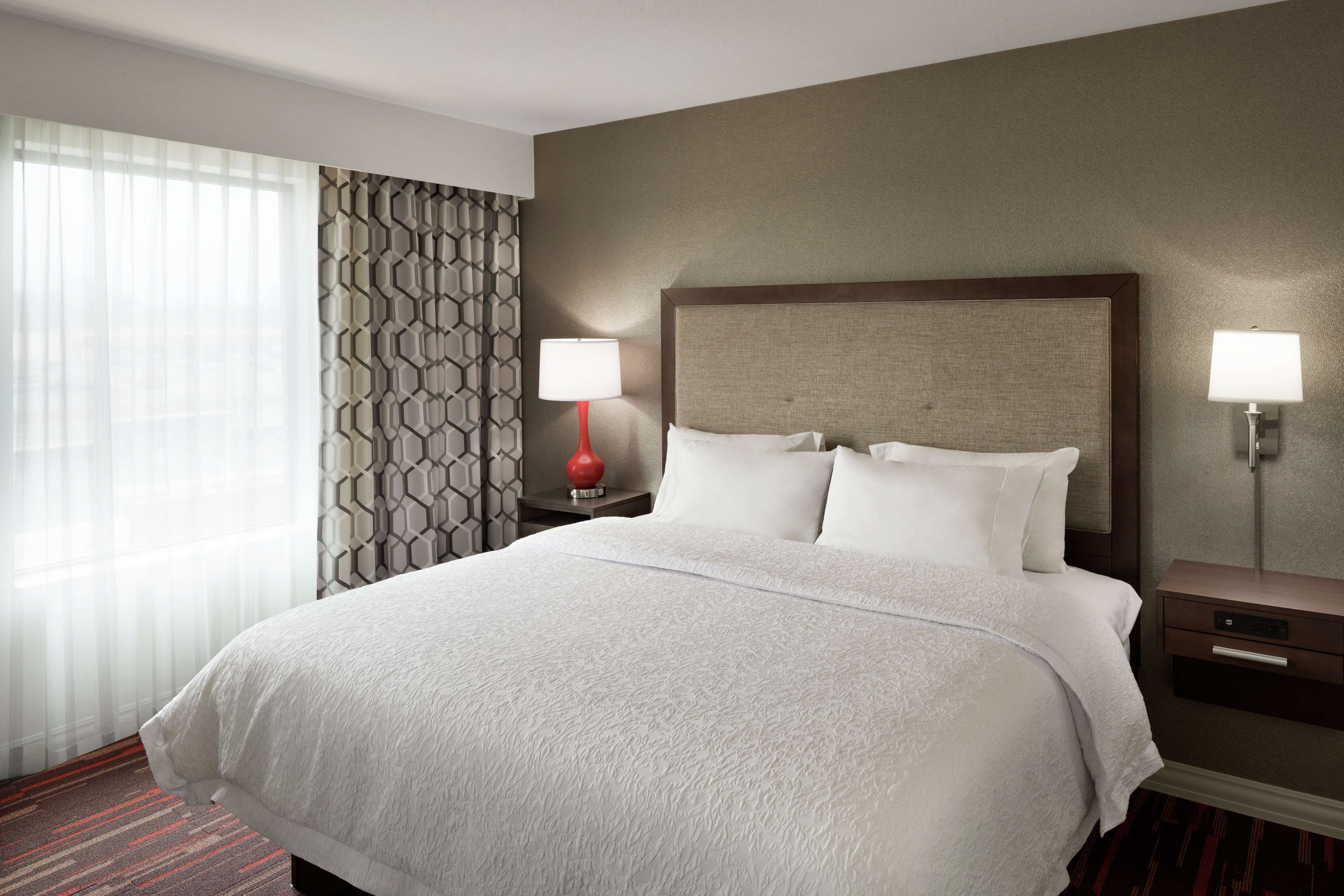 Hampton Inn & Suites St. Louis/Alton in Alton, IL 62002 - (618) 433-8999