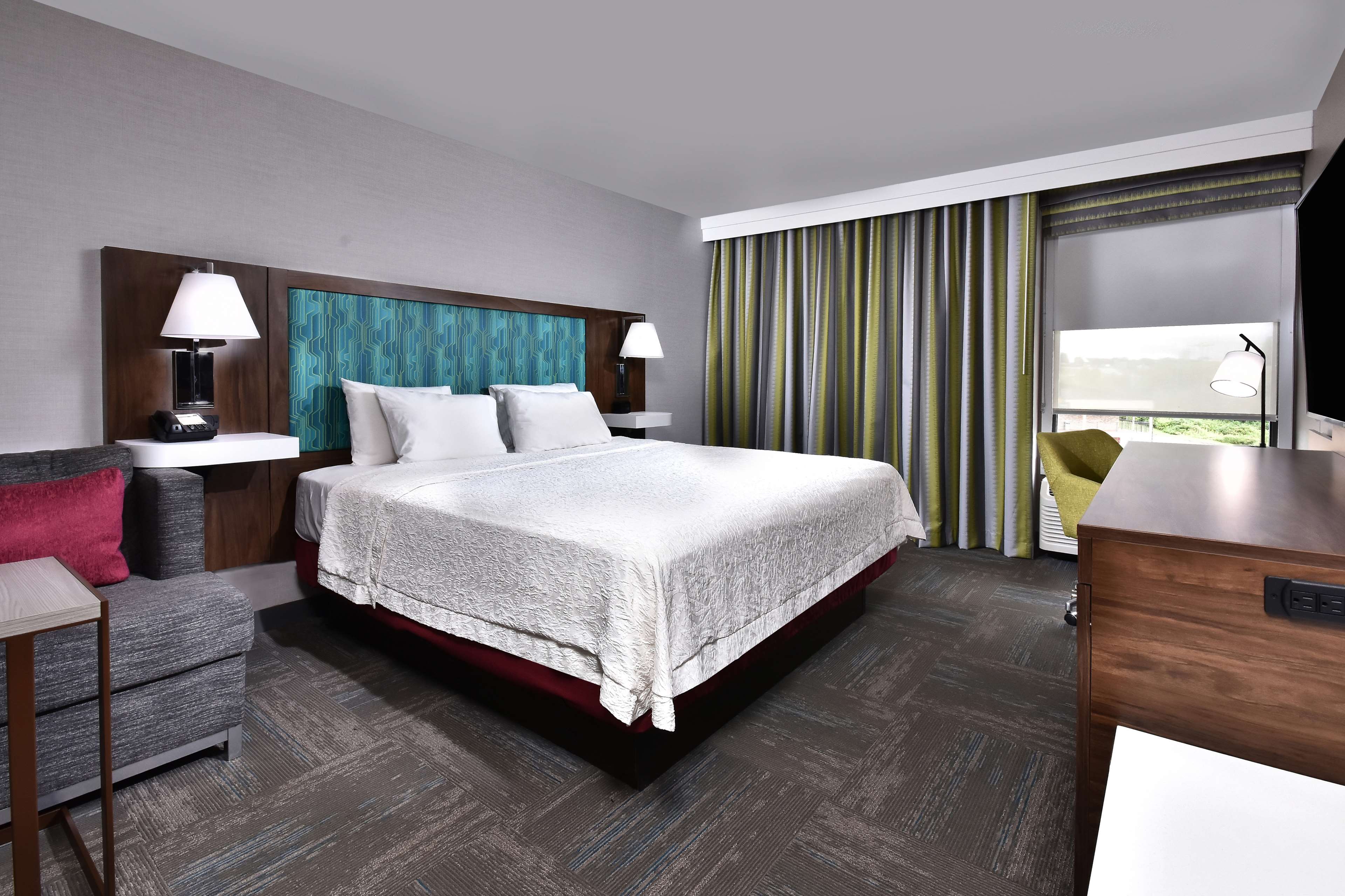 Hampton Inn Princeton, 277 Meadowfield Ln, Princeton, WV, Hotels ...