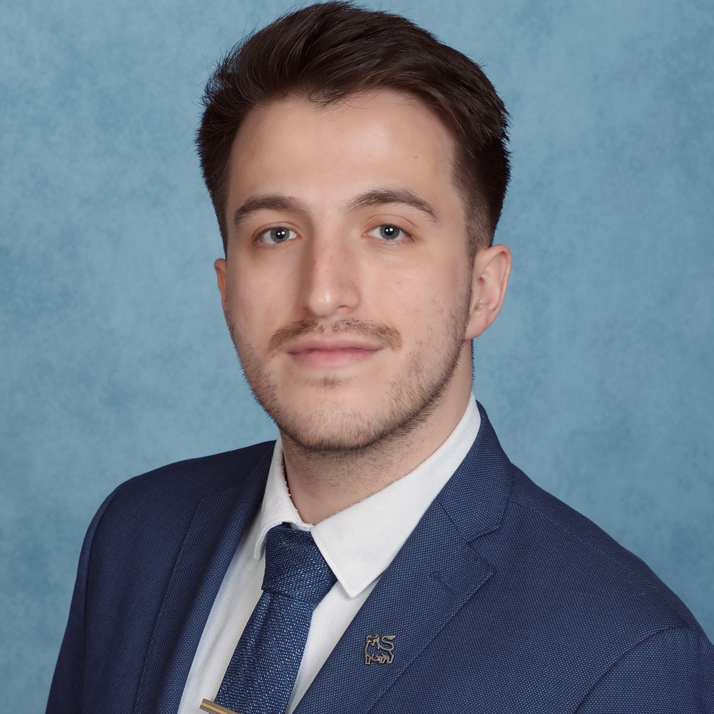 Andres Ruiz -- Merrill Financial Solutions Advisor -- Merrill