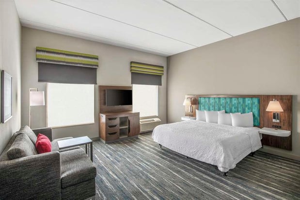 Hampton Inn & Suites-Dallas Allen in Allen, 830 West Stacy Road ...