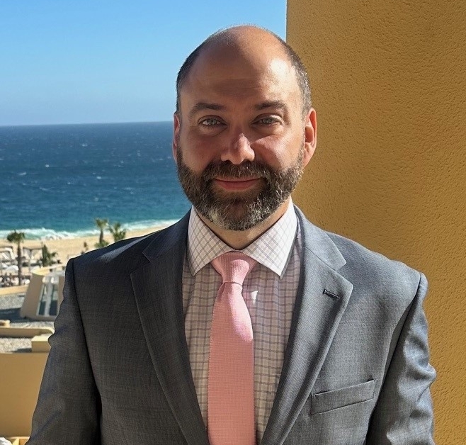 Daniel Miller - Financial Advisor in Houston, TX 77002 | Merrill