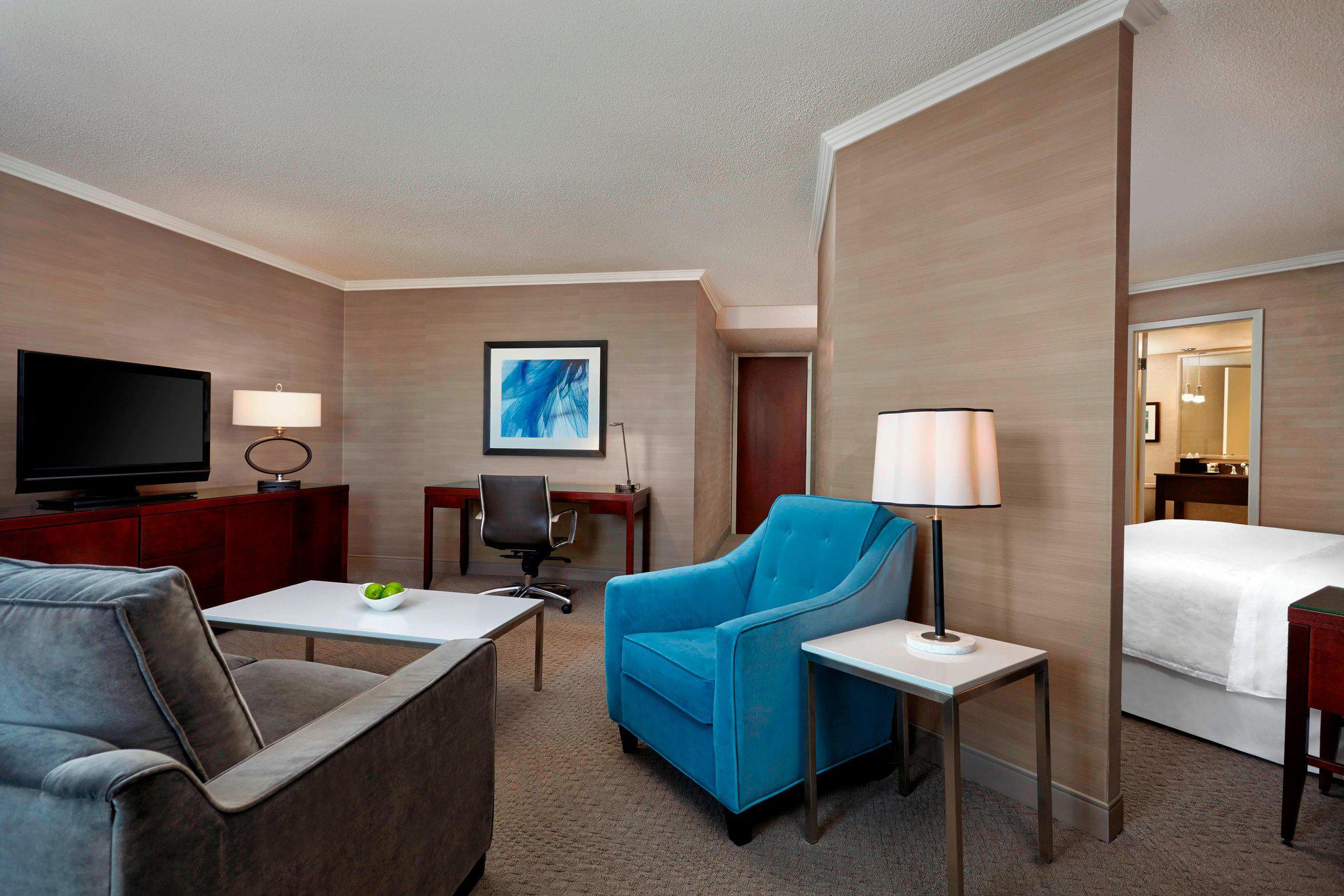 Sheraton Cavalier Calgary Hotel, Calgary AB | Ourbis