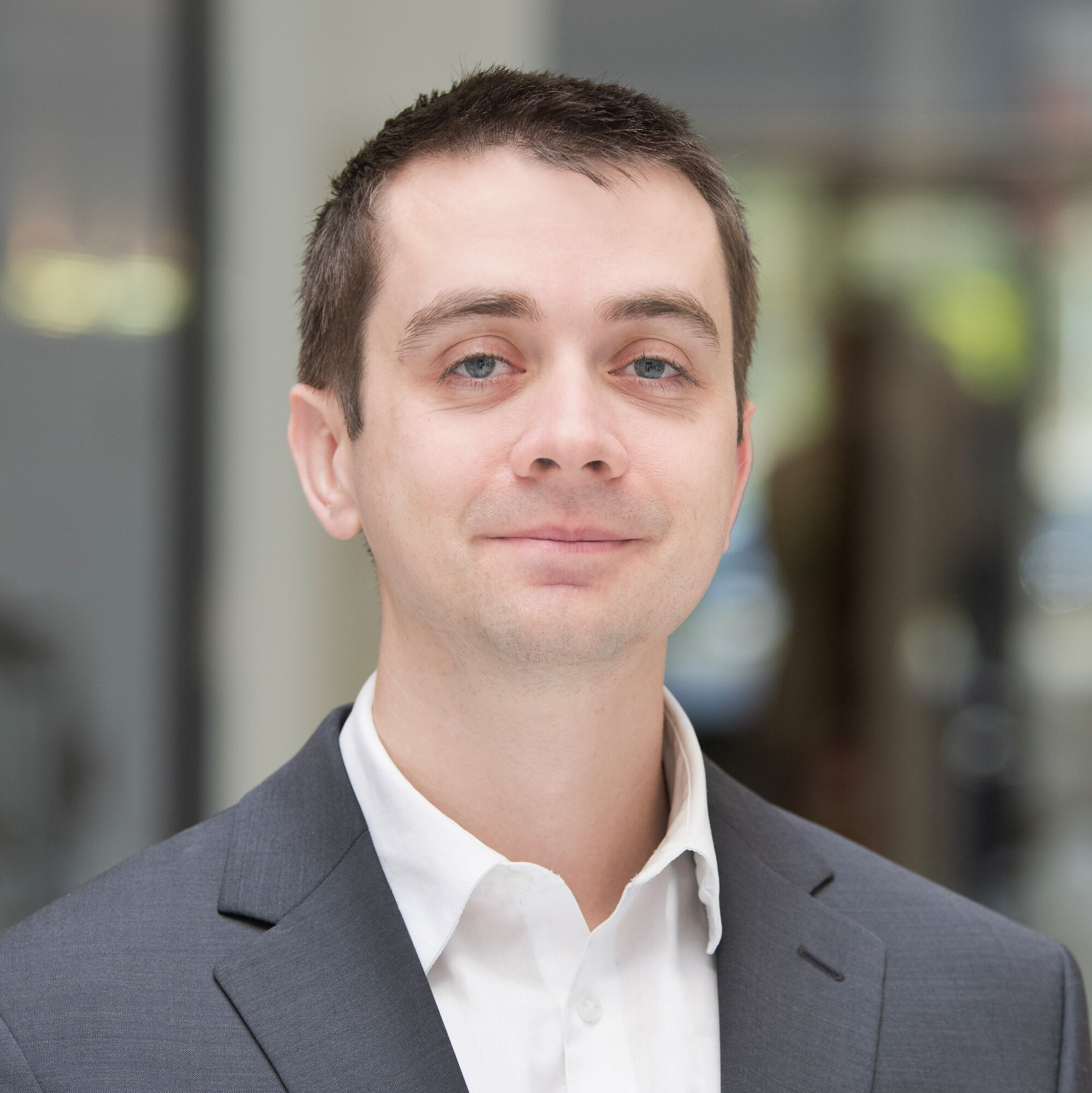 Alexander Smith - Financial Advisor in Burlington, MA 01803 | Merrill