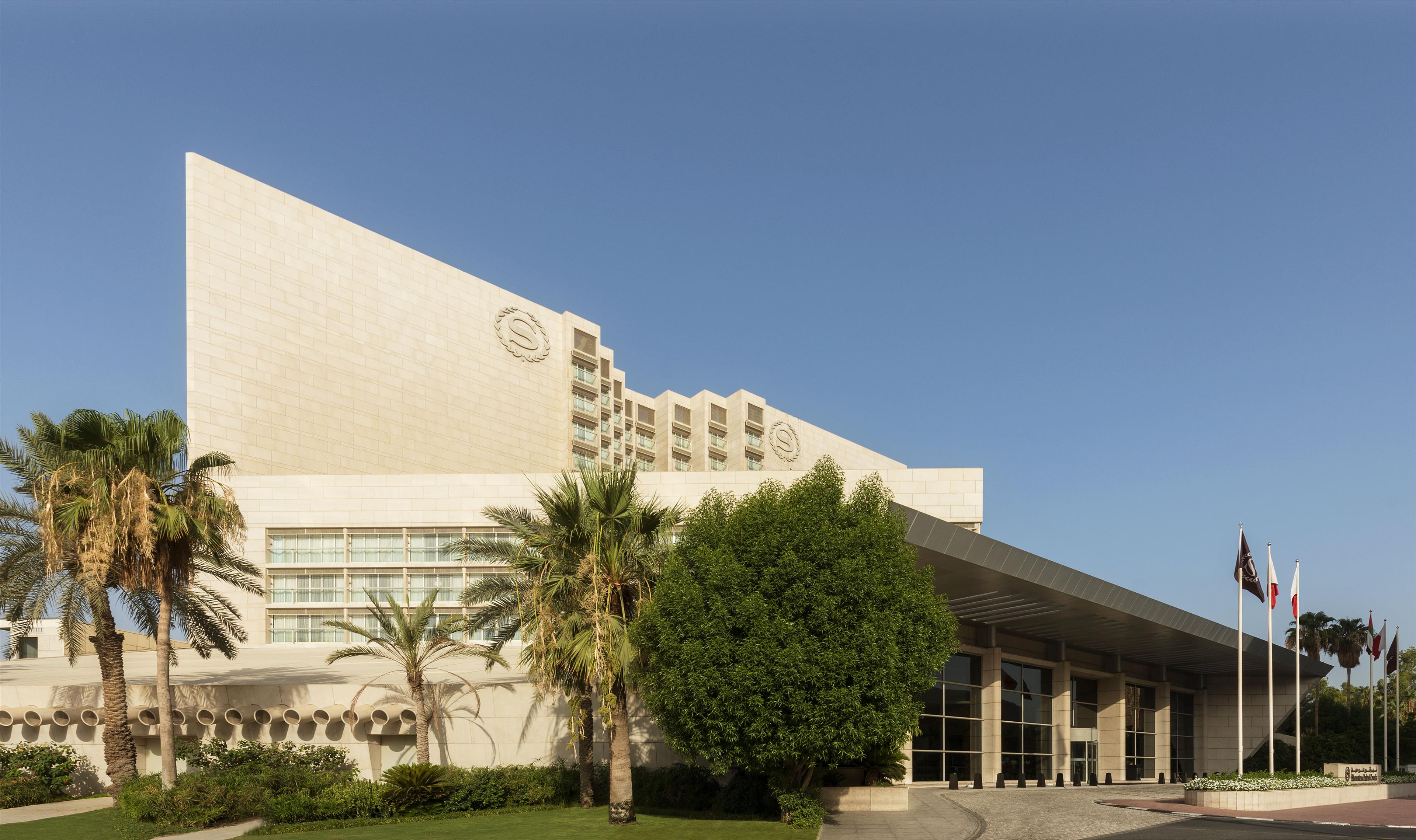 SHERATON DUBAI CREEK HOTEL & TOWERS